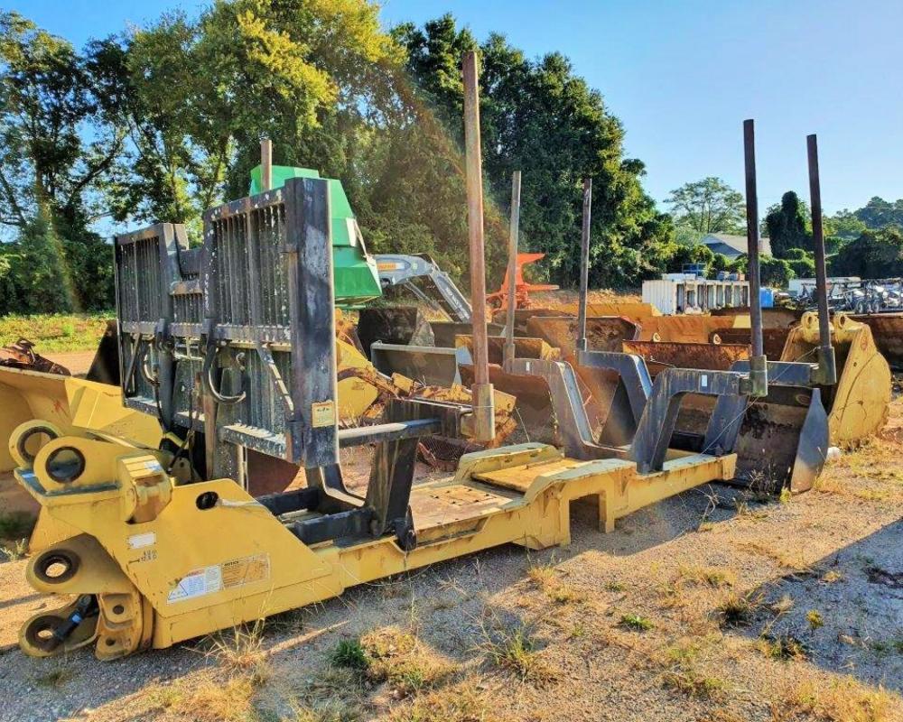 CAT 574 - Lucas Machinery